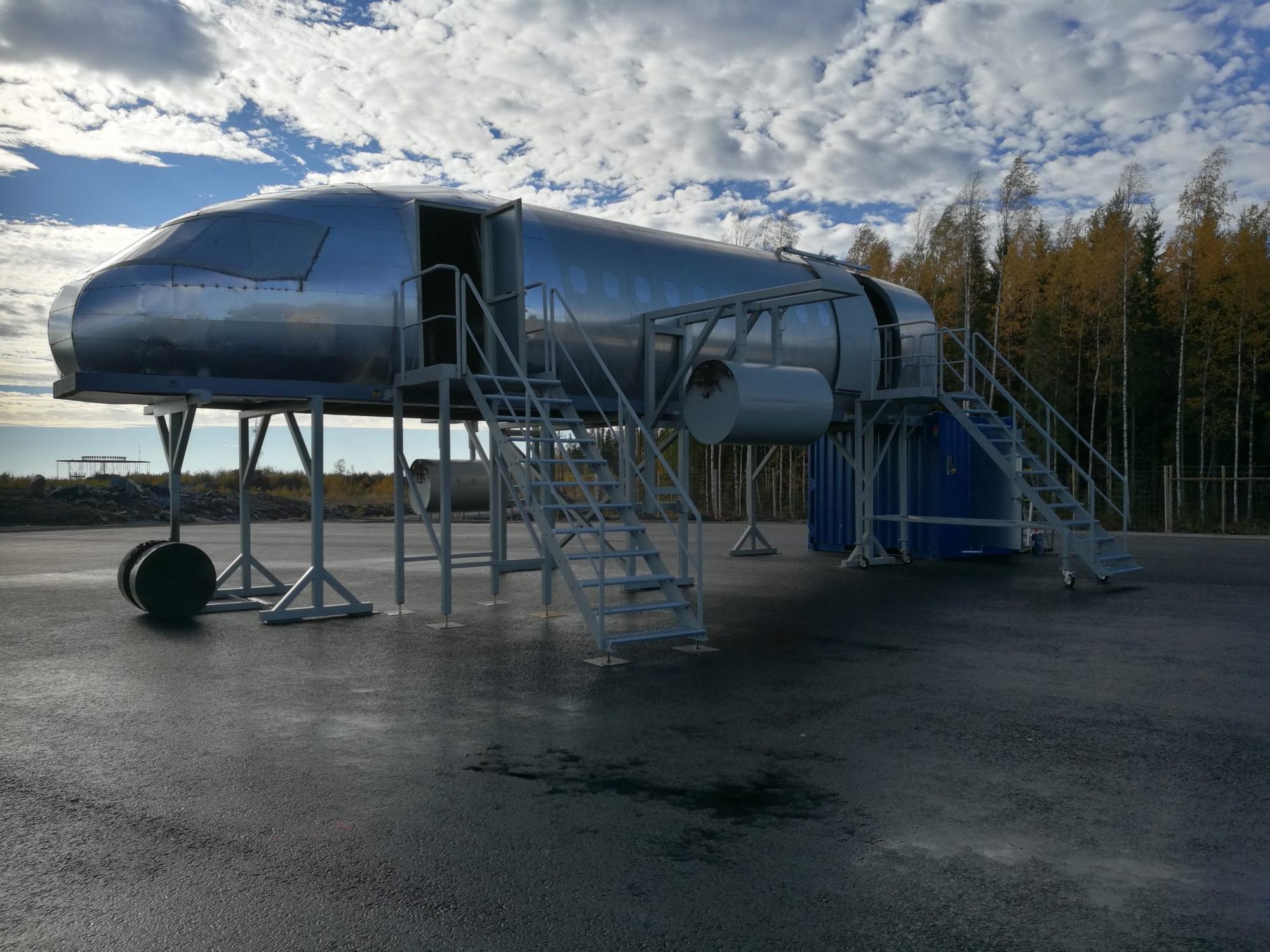 Firefighting simulators for aeroplanes – Interfire products